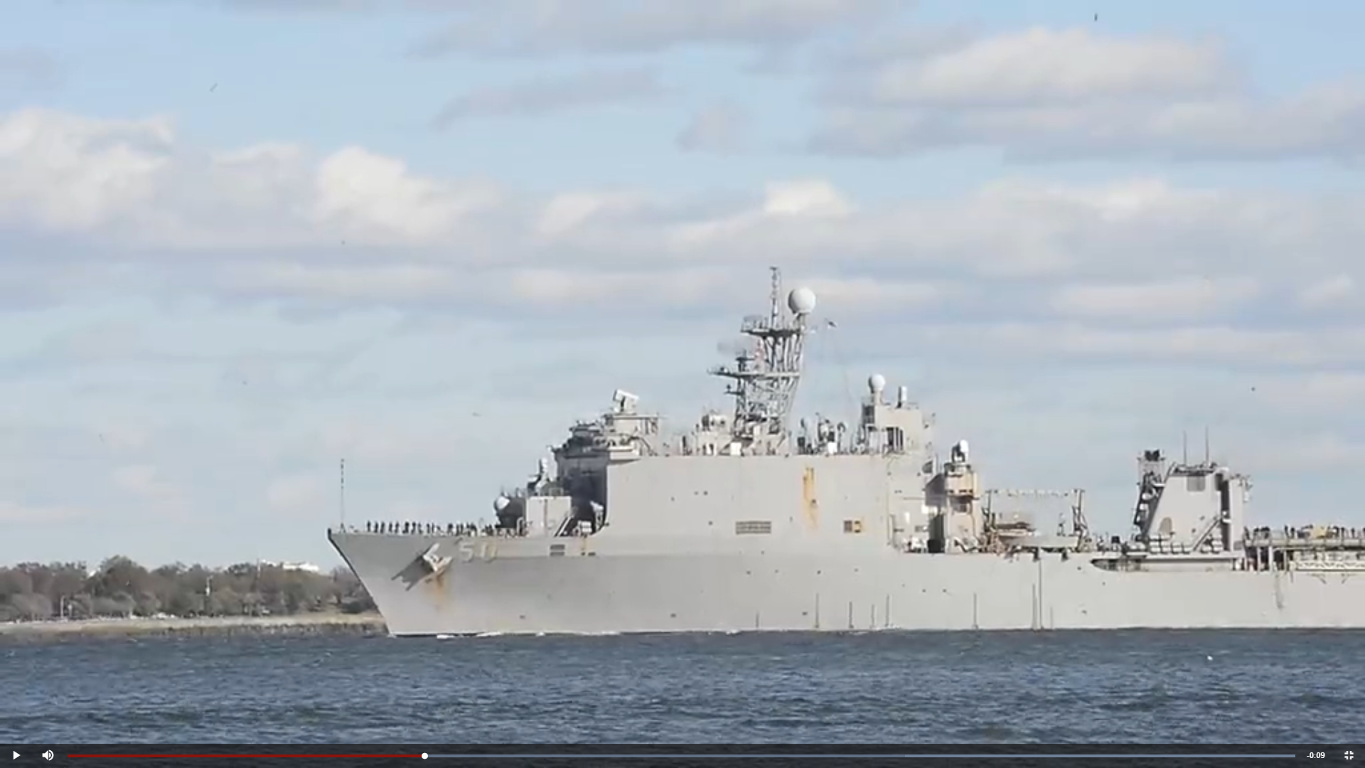 USS Carter Hall Arrives in NYC for Veterans Day Celebration - Nov 8, 2019